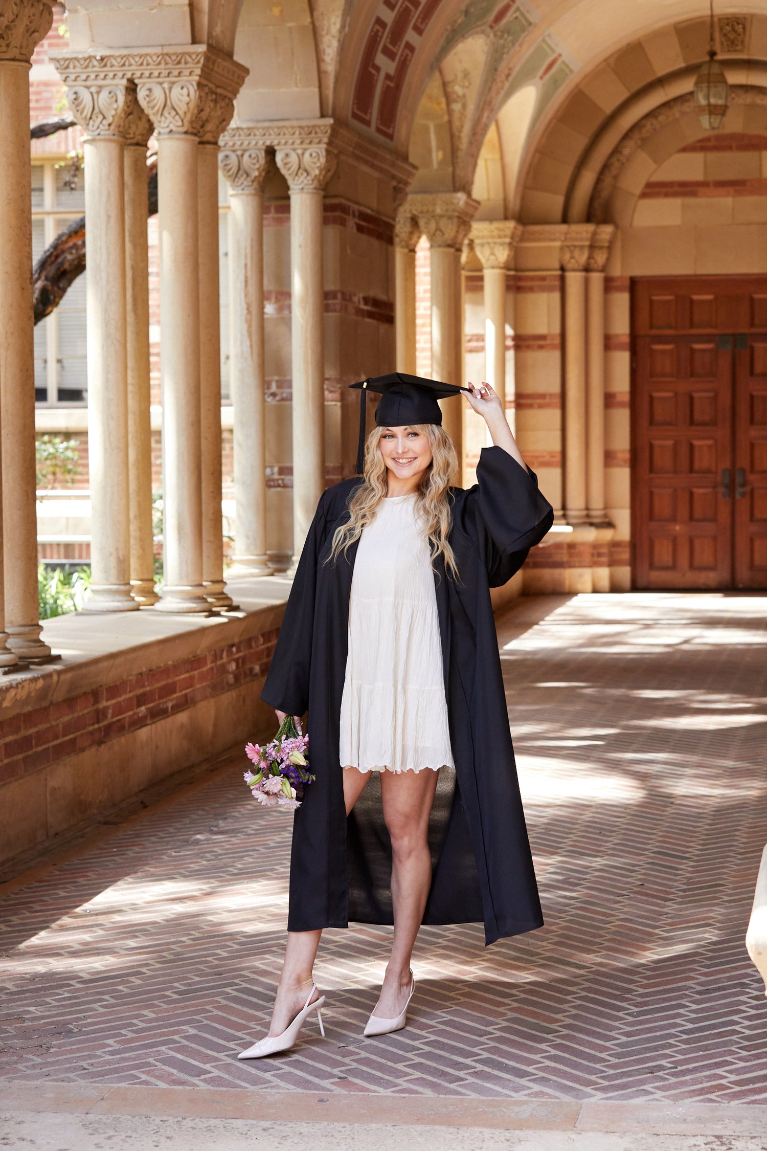 Ohio State University Bachelor's Gown, Cap, & Tassel Set | Class of ...