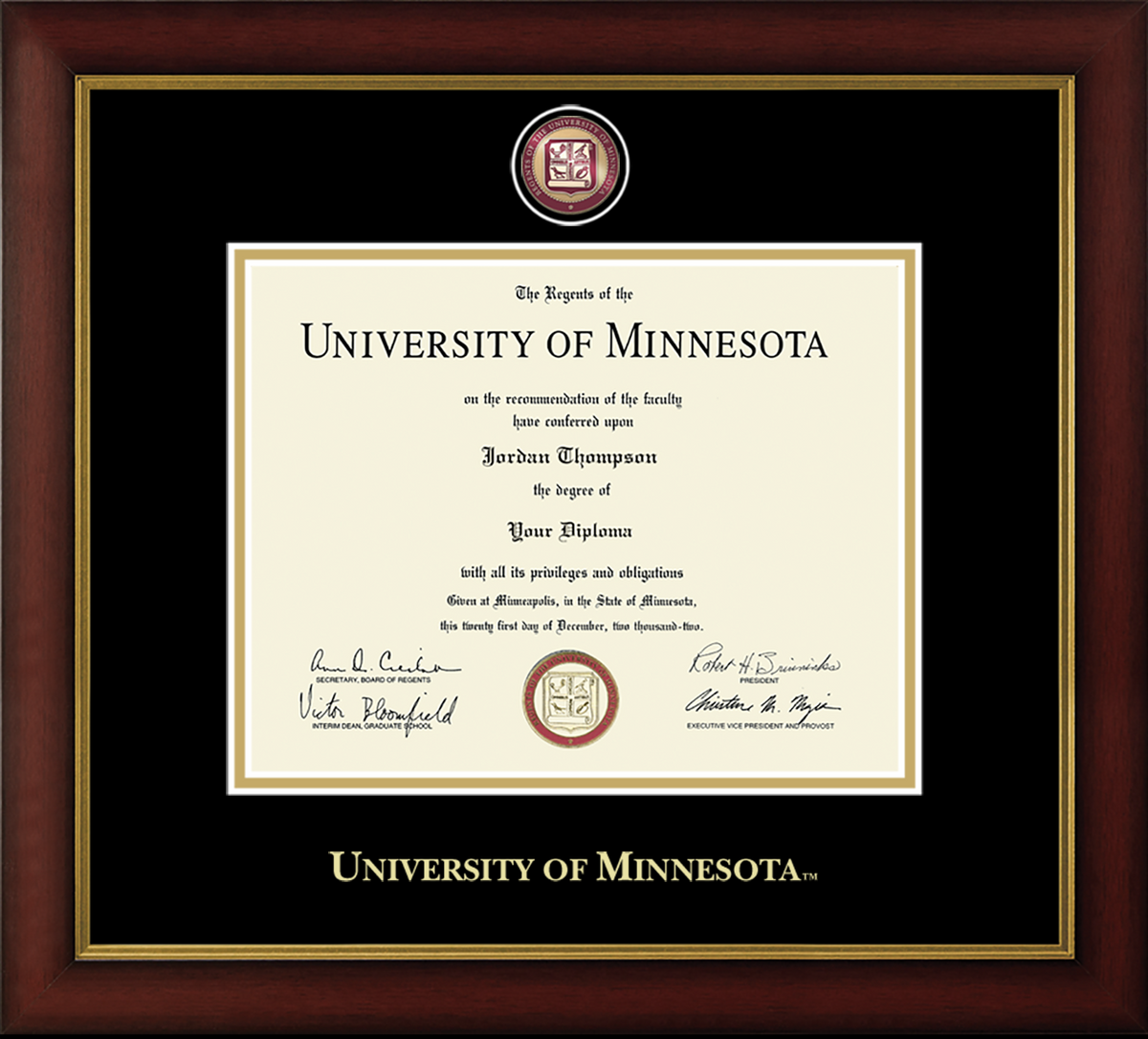 University of Minnesota Medallion Diploma Frame – CAPGOWN